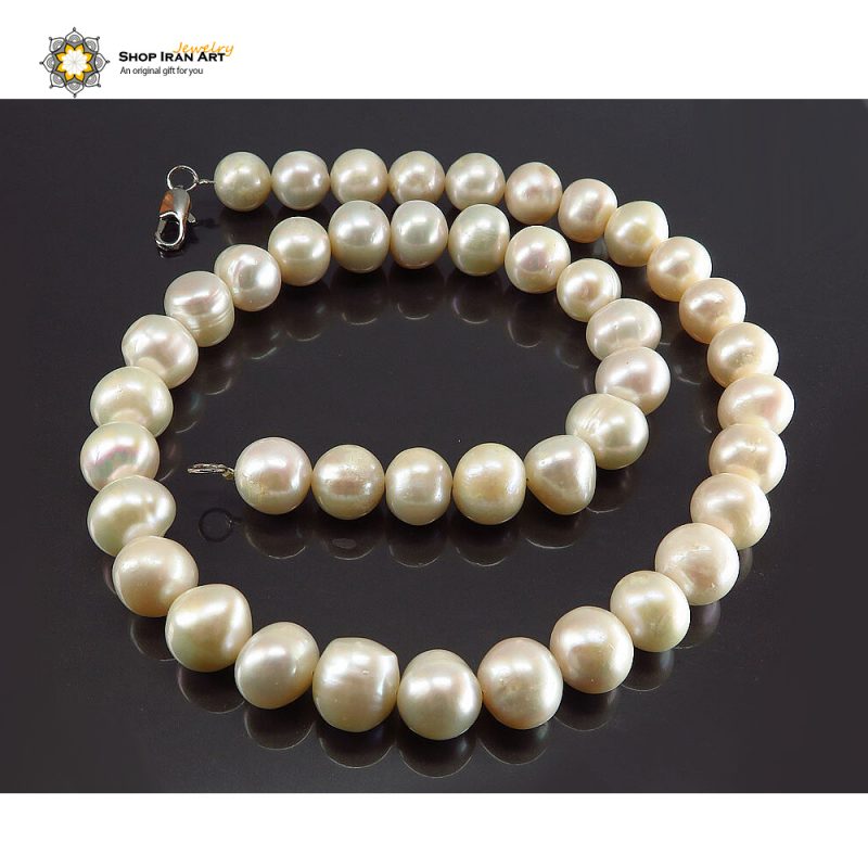 Pearls Necklace, Simple Show Design - Shop Iran Art